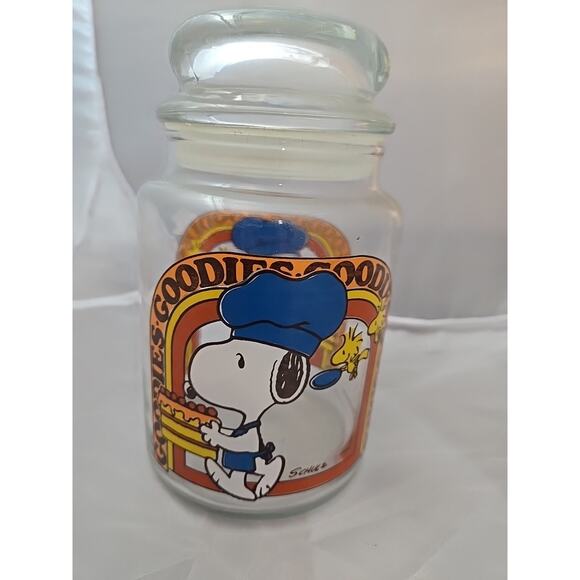 Peanuts | Kitchen | Peanuts Snoopy Woodstock Glass Cookie Jar Goodies ...